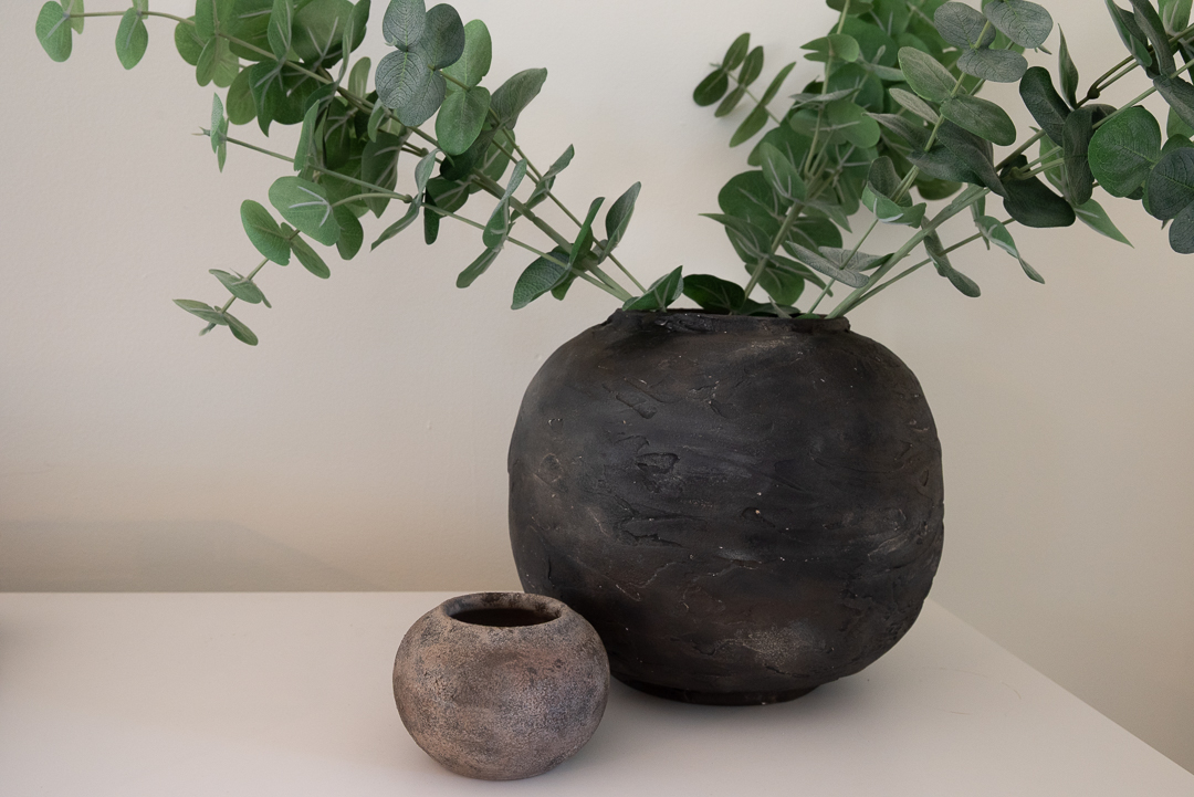 How to Create Vintage-Style Stone Vase At Home: Perfect Textured Vase